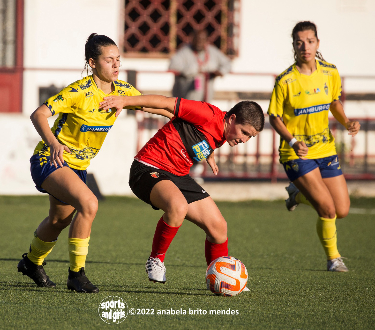 VALADARES B GOLEADO PELO FUTEBOL BENFICA | O Gaiense