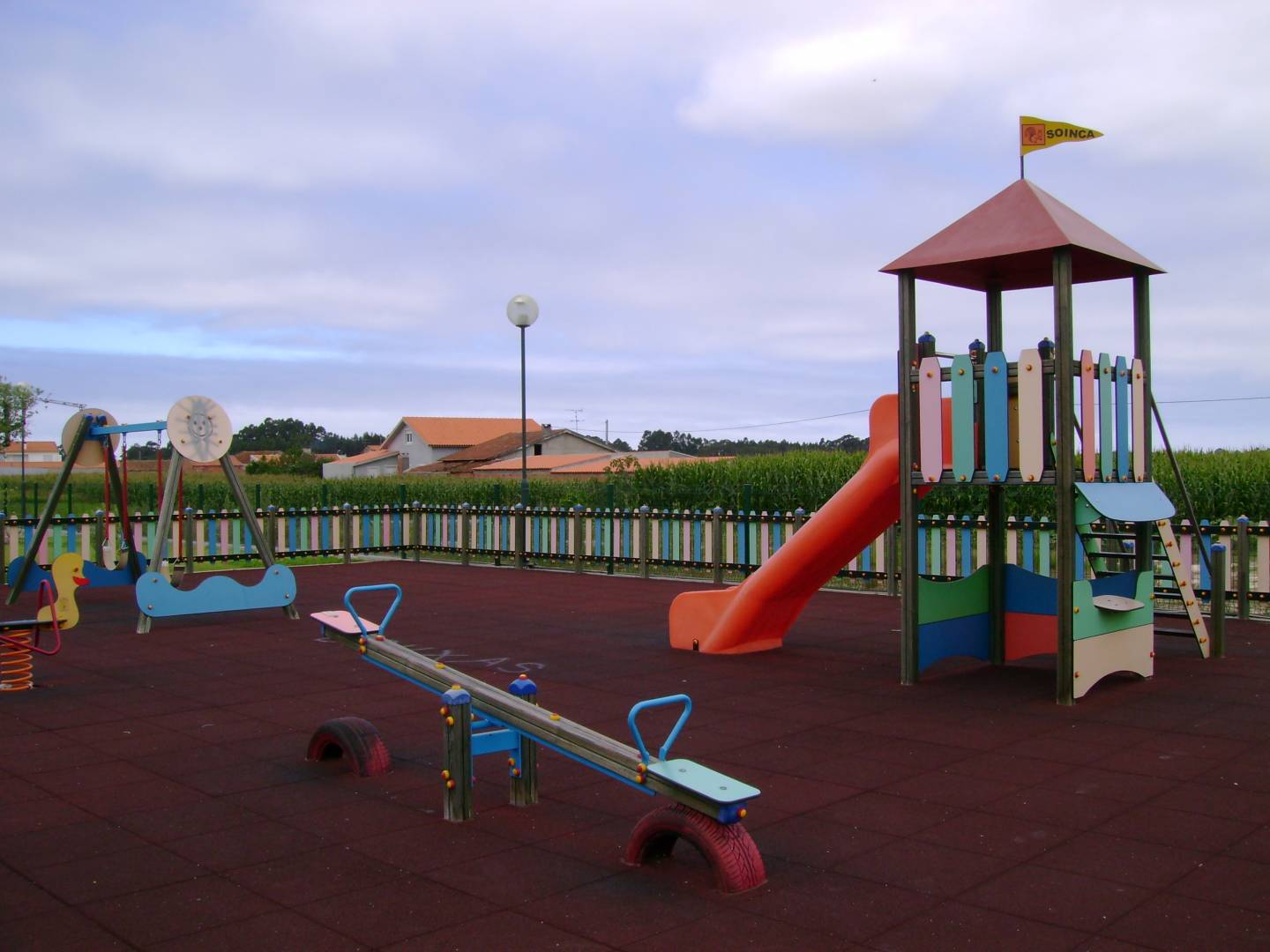 AUMENTAR A OFERTA DE PARQUES INFANTIS | O Gaiense
